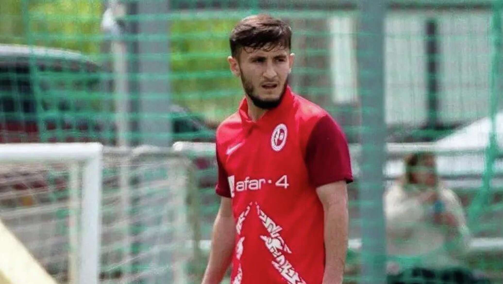 Чаро Камолов “Истиқлол”-ро тарк кард: посухи ФФТ