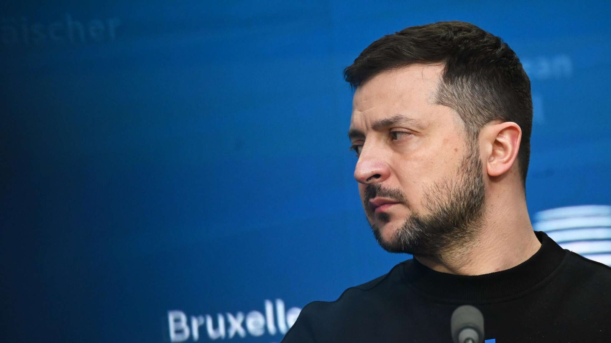 Расонаҳо: Аз ноилоҷӣ Зеленский омодааст ба таҳрик додани низои ҳастаи ...