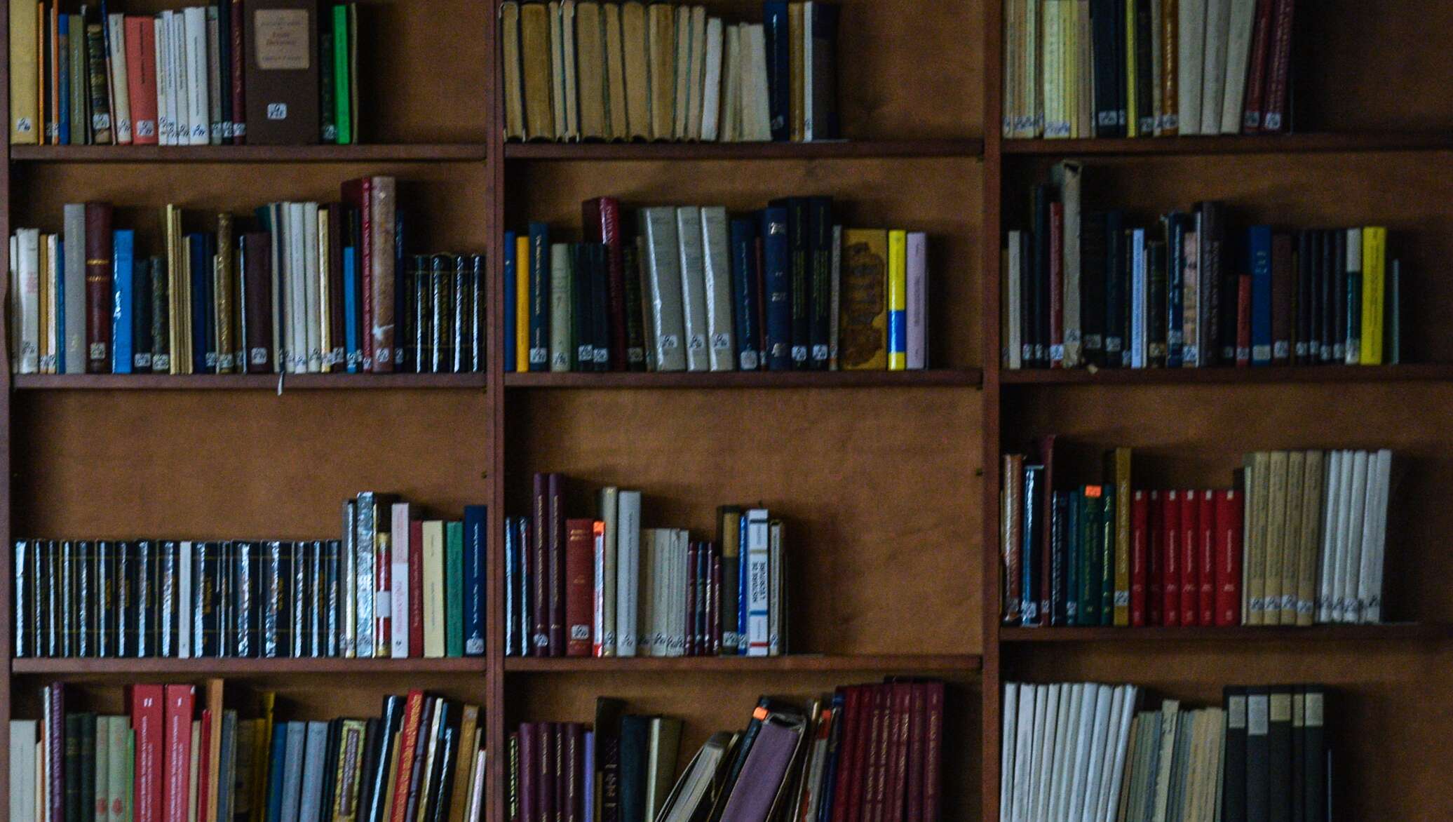 Илми дур аз истеҳсолот: таъкиди камбудии кори олимон дар Академияи улум ...