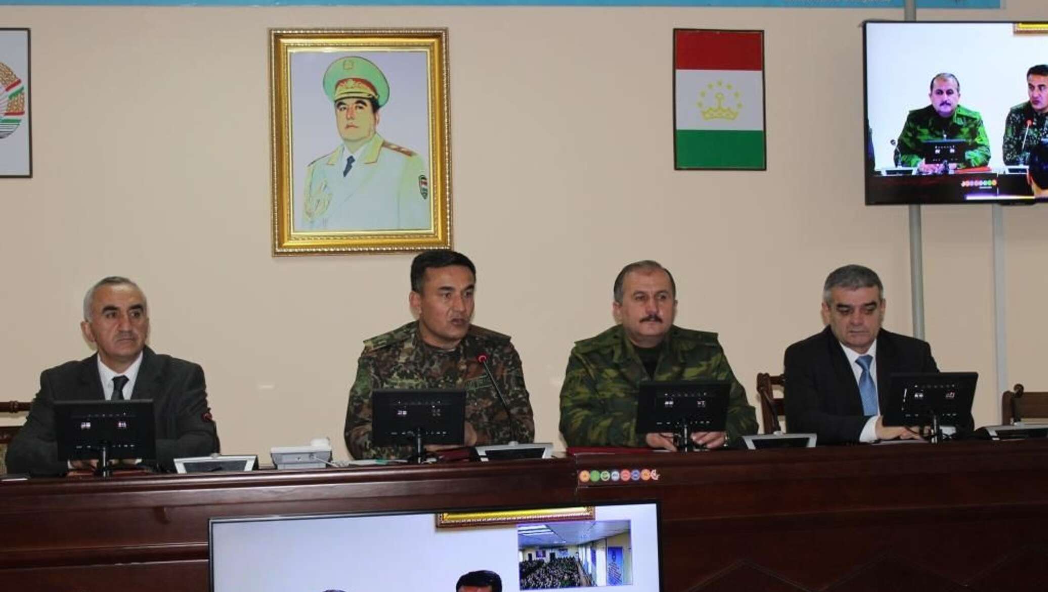 Таъкиди Президент ба ҷинояткорӣ дар 3 минтақаи ВМКБ ва пули ...